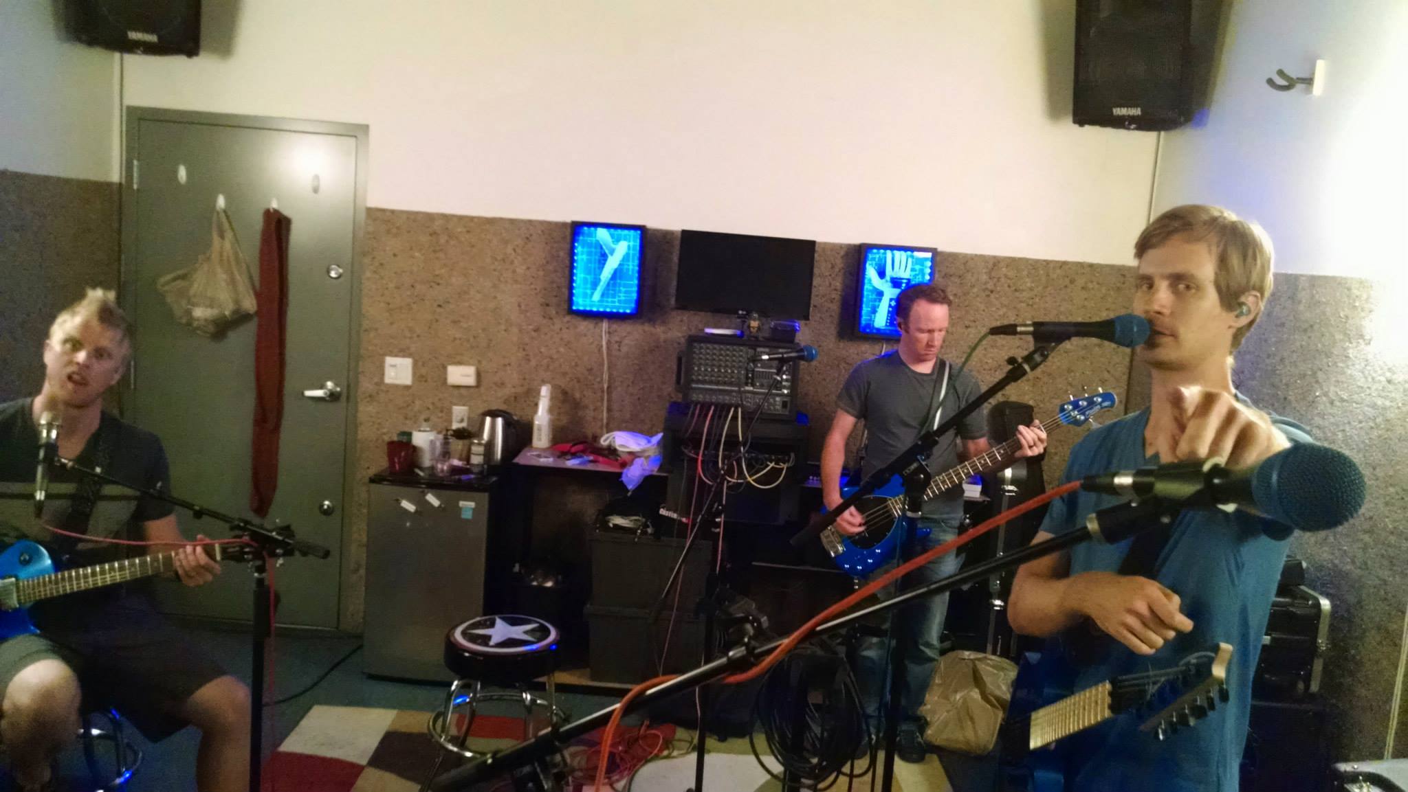 Entrevista a The Megas en Escala Alternativa - Radio Anime Nexus